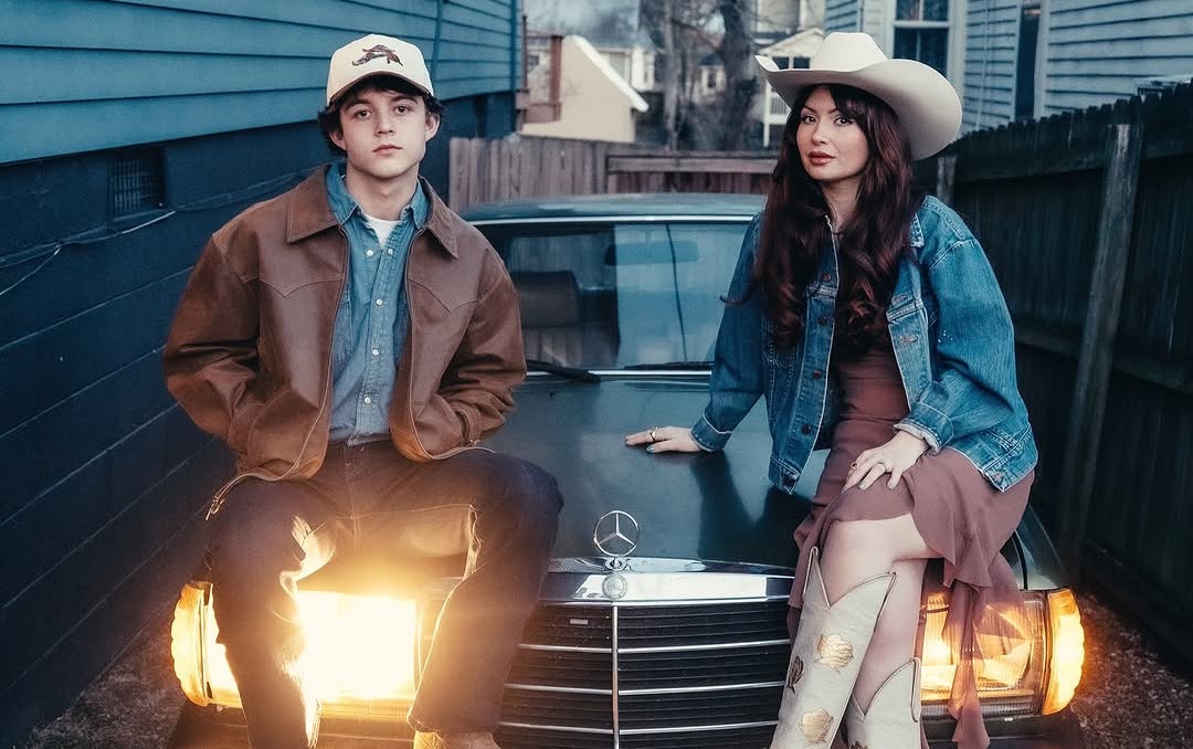 Waylon Wyatt & Willow Avalon To Release New Song "Smoke & Embers"